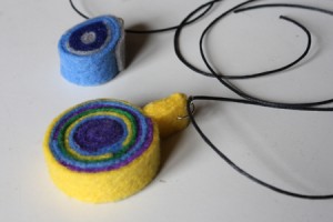 rolled felt pendants | Tally's Treasury