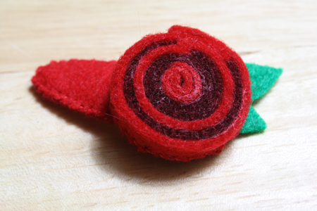 rolled felt pendants | Tally's Treasury