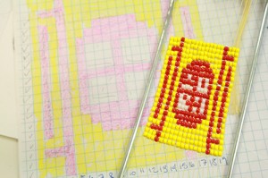 beading on a DIY loom | Tally's Treasury